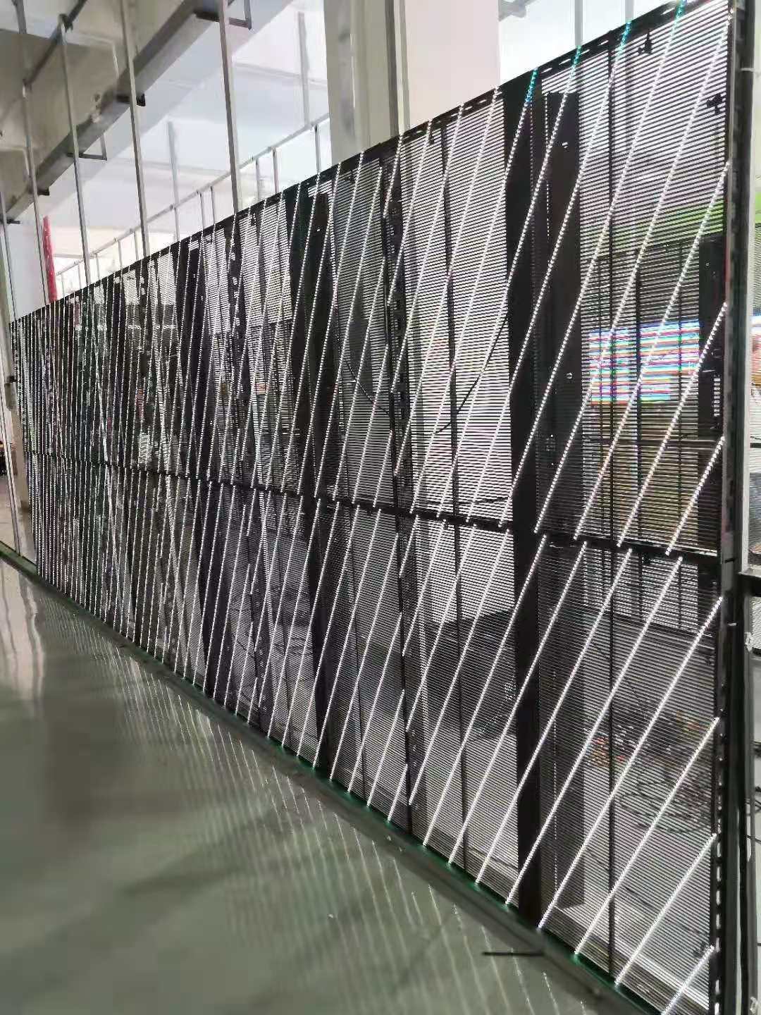 Lightweight High Resolution Transparent Glass LED Screen Wide Viewing Angle
